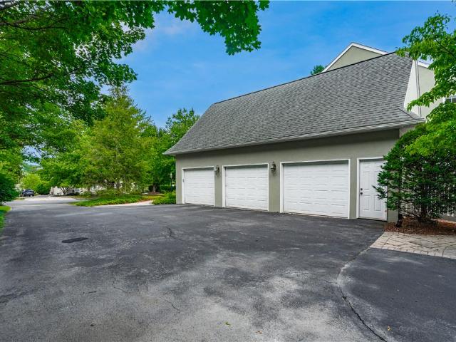850 38th Street N