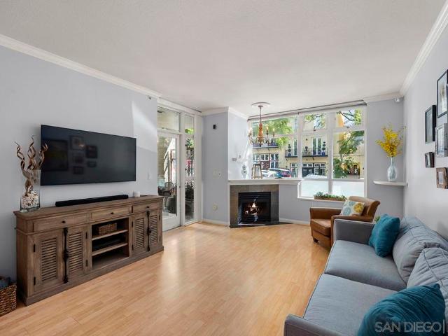 850 Beech Street 206