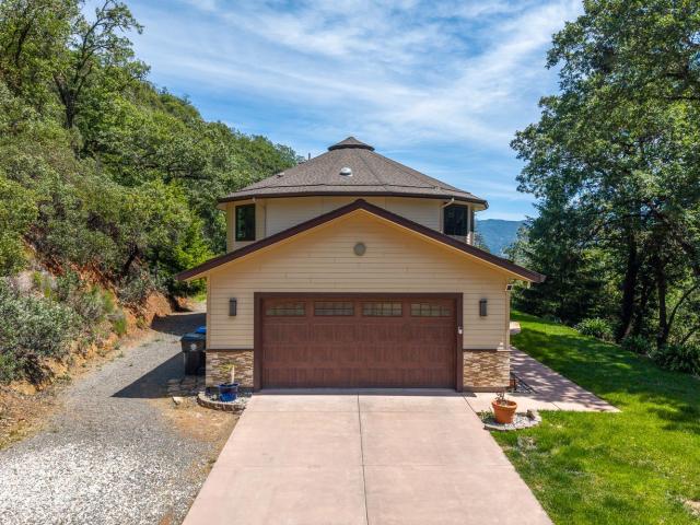850 Doolan Canyon Dr, Ukiah, CA 95482 | MLS #326036 | Compass