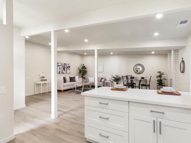 850 Del Oro St, Woodland, CA 95695 | MLS #226041 | Compass