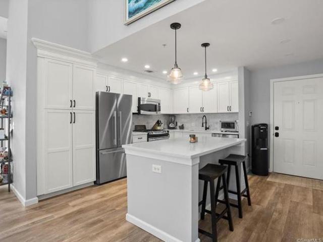 850 East Main St 513, Stamford, CT
