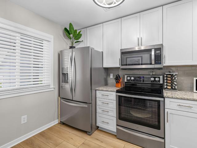 850 Ilex Court H