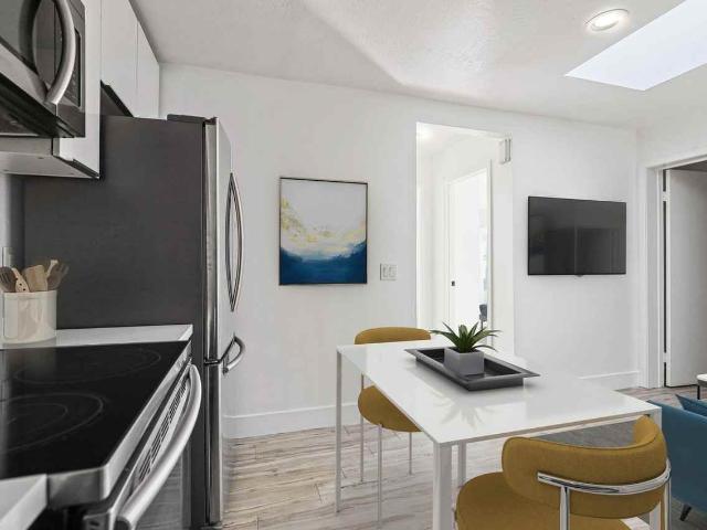850 N. Van Ness Avenue Apartments 2 Bedroom Apartment for Rent at 850 N Van Ness Ave, Santa Ana, CA 92701 Willard