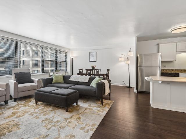 850 N Dewitt Place # 13H