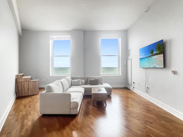 850 N Lake Shore Dr, Unit 504, Chicago, IL 60611 | MLS #12611 | Compass