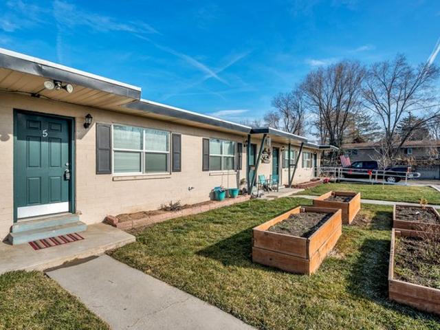 850 N Redwood Rd Unit 5 8, Salt Lake City, UT 84116