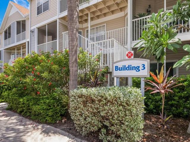 850 S Tamiami Trl Apt 325, Sarasota, FL 34236