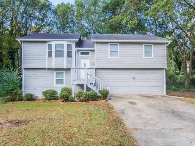 850 Sheppard Cove Stone Mountain Available NOW 850 Sheppard.