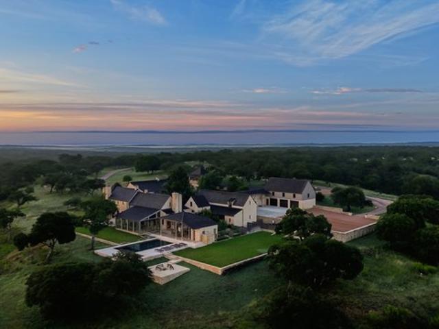 850 Sisterdale Rd, Boerne, TX 78006