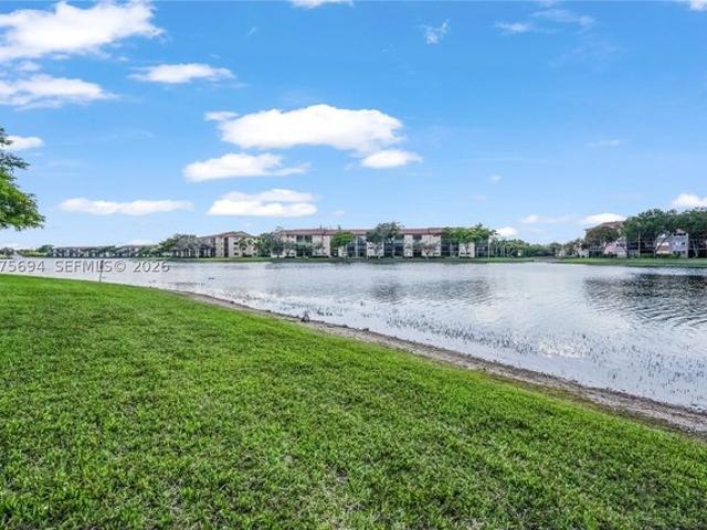 850 SW 138th Ave Unit 213D, Pembroke Pines, FL 33027