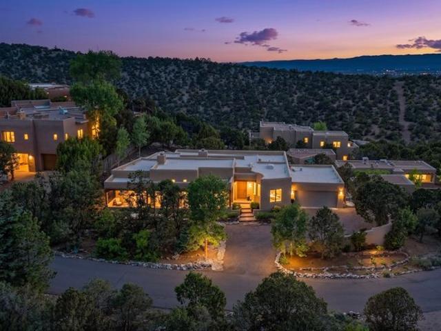850 Paseo De Don Carlos, Santa Fe, NM 87501