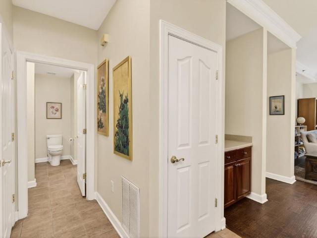 850 Piedmont Avenue NE 2306