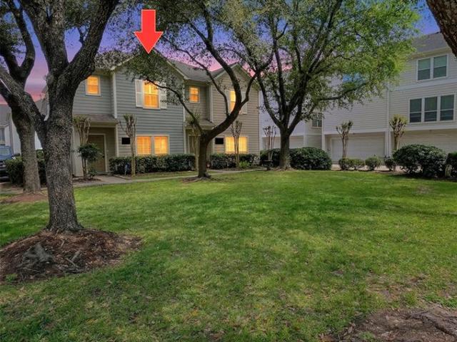 850 W Heights Hollow Ln, Houston, TX 77007