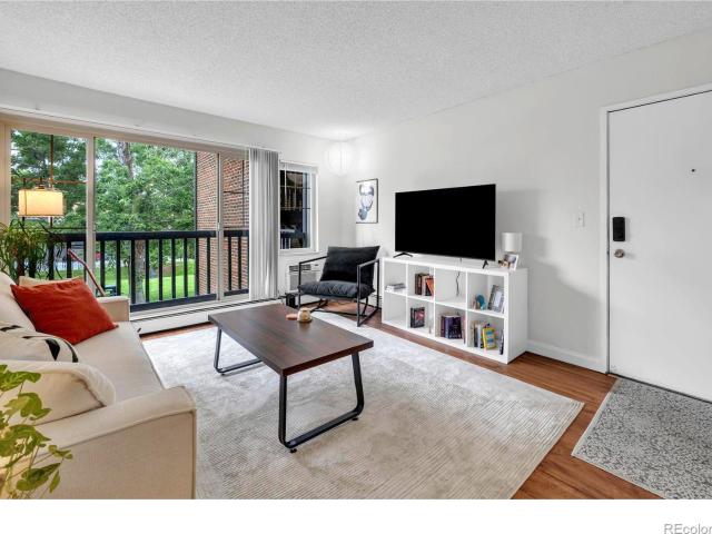 850 W Moorhead Circle # 2F