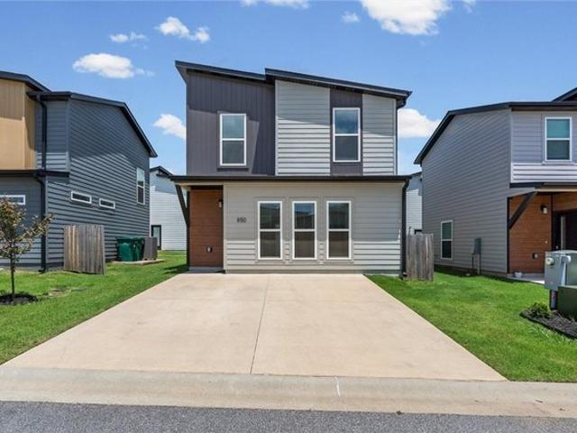 850 Ventnor Ave, Bentonville, AR 72713