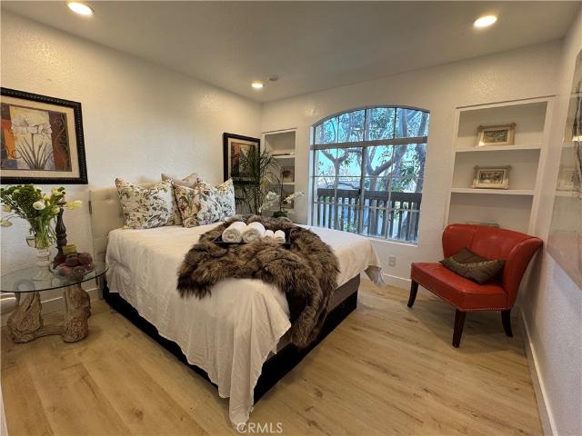 8514 E Baker Hill Rd, Unit B, Orange, CA 92869 | MLS #PW26065 | Compass