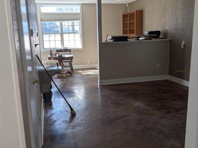 8514 Whitesburg Drive