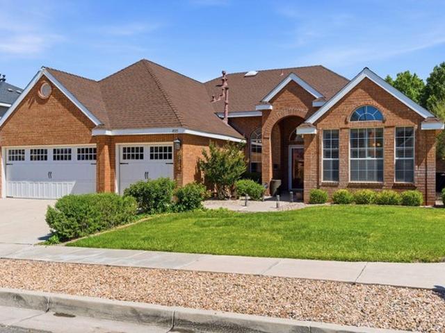 8515 Ashton Pl NE, Albuquerque, NM 87122