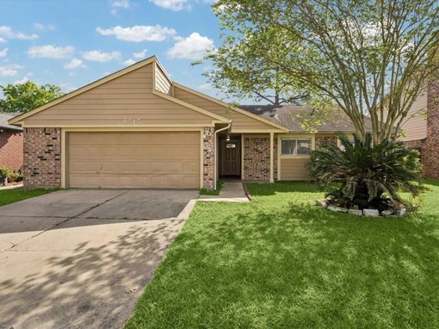 8515 Cookglass Dr, Houston, TX 77072