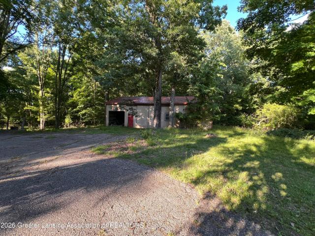 8515 E Price Road