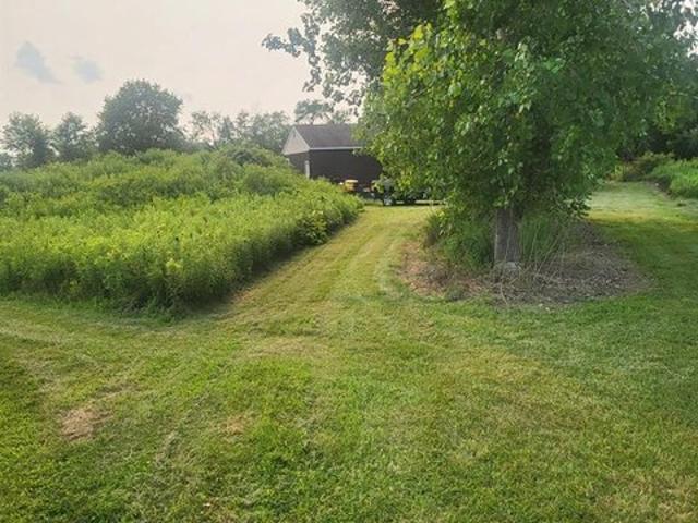 8515 Rolling Acres Dr, Rich Township, MI 48744