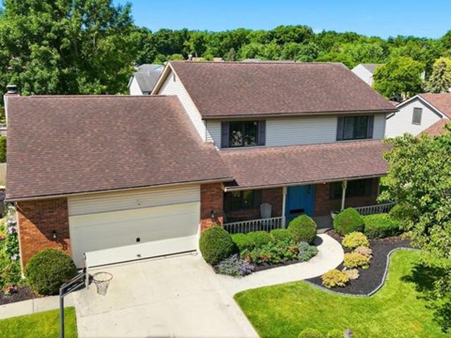 8515 Stand Ridge Run, Fort Wayne, IN 46825