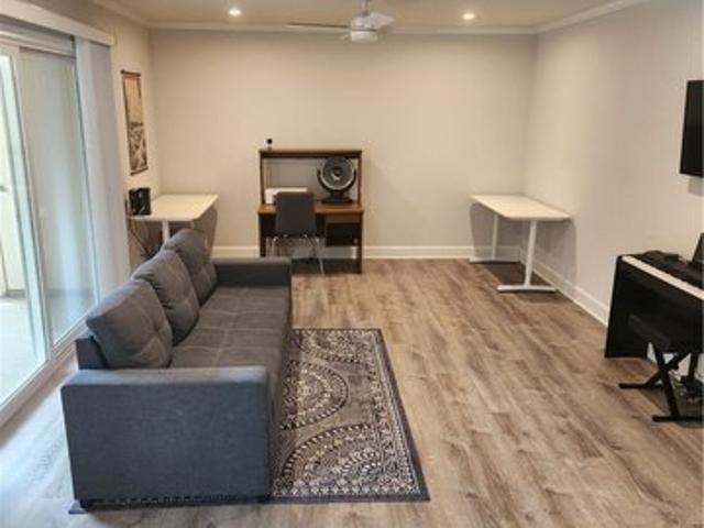 8515 Villa La Jolla Dr Apt F, La Jolla, CA 92037