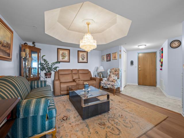 8515 Woodward Avenue # 303