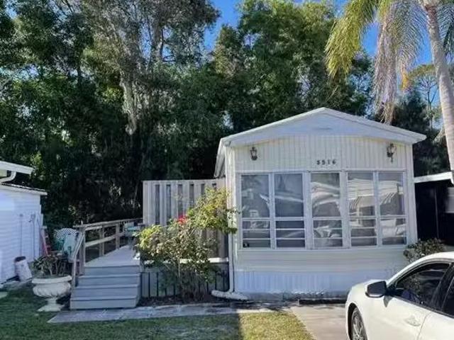 8516 Pepperwood Dr, Estero, FL 33928 MLS 225030546