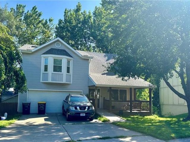8517 NW 81st Ter, Kansas City, MO 64152