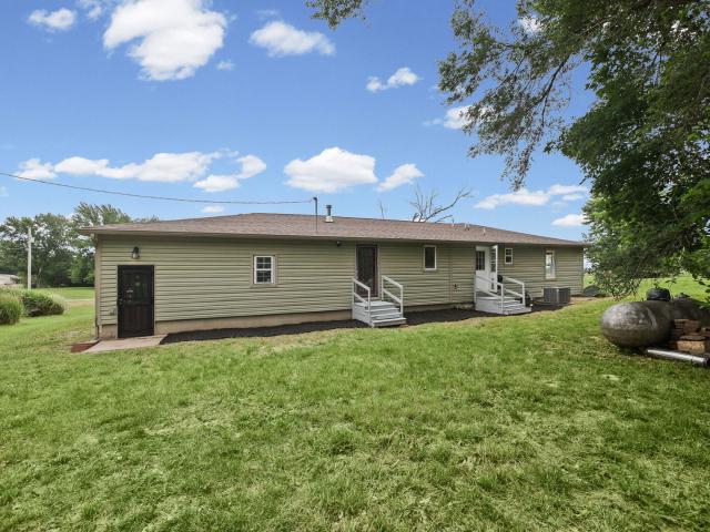 8517 N Cherryville Lane