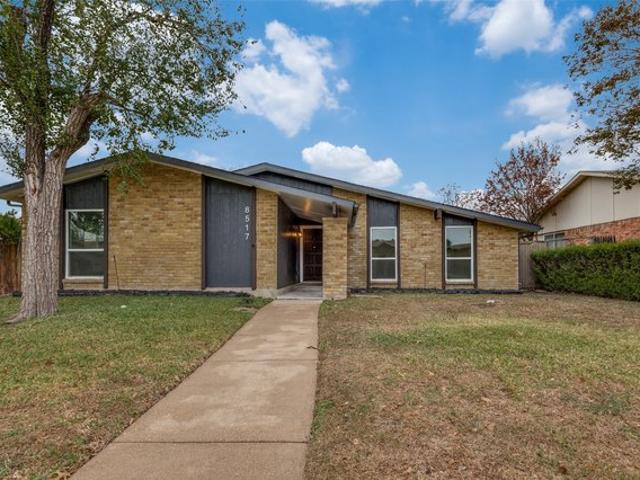 8517 Van Pelt Dr, Dallas, TX 75228