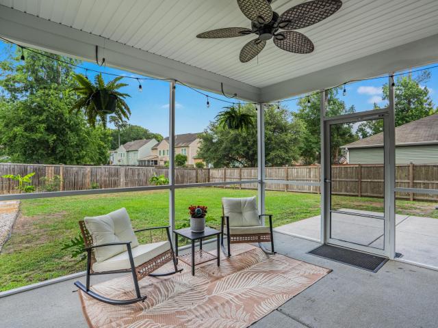 8518 Marsh Overlook