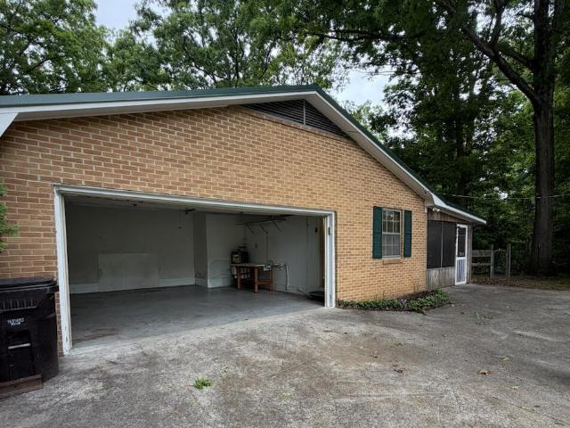 8518 Coppock Rd