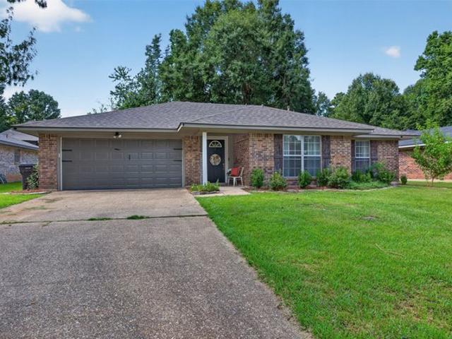 8518 Hollow Bluff Dr, Haughton, LA 71037