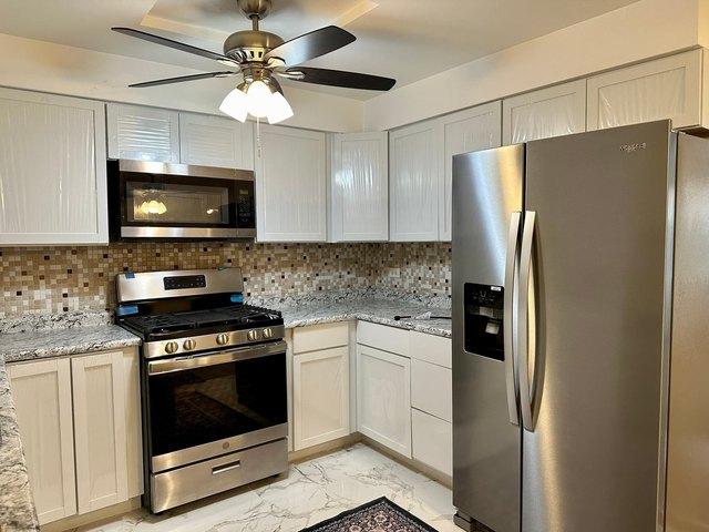 8518 W Rascher Ave Unit 2, Chicago, IL 60656