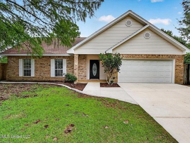 8519 Op La Way, Diamondhead, MS 39525