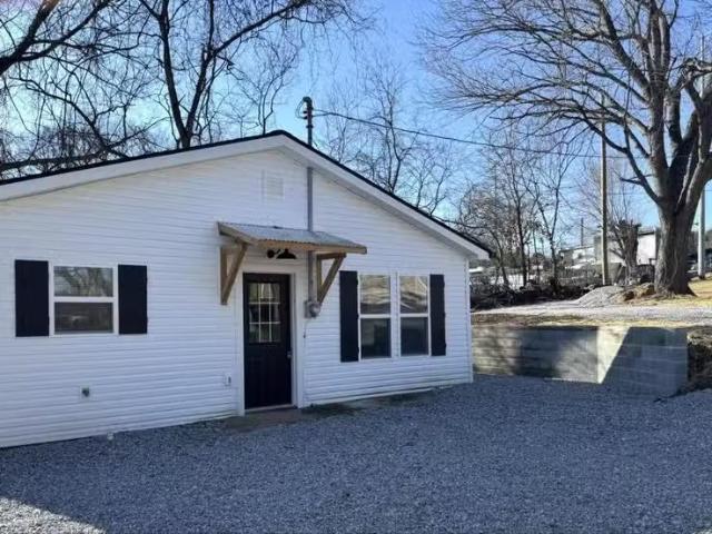 8510 B Three Points Road 8510B Three Points Rd