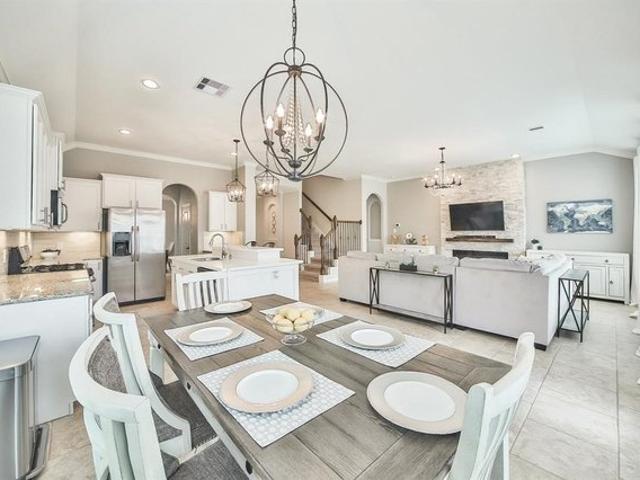 8510 Brinklow Point Dr, Cypress, TX 77433