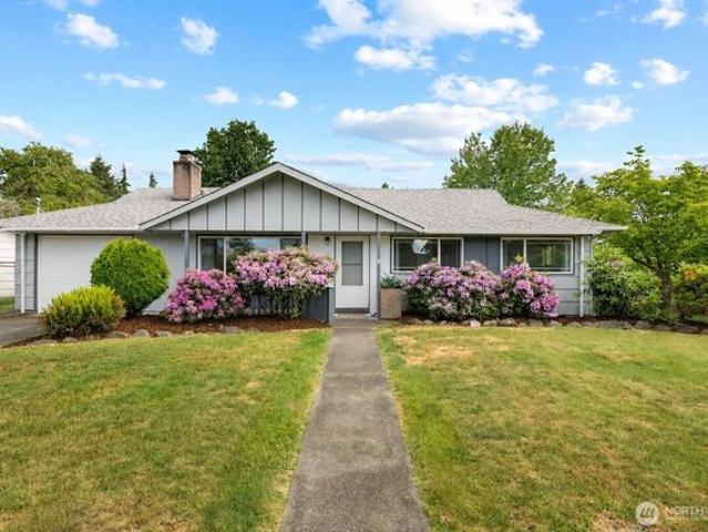 8510 Dalton Dr SW, Lakewood, WA 98498