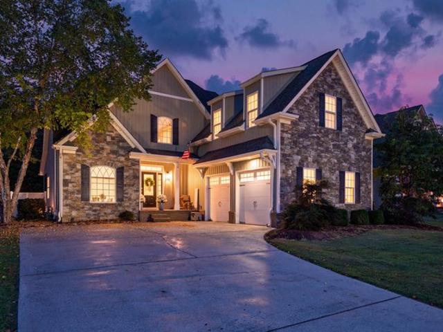 8510 Gracie Mac Ln, Ooltewah, TN 37363