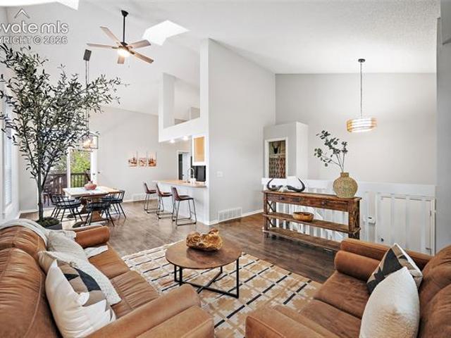 8510 Ilex Drive