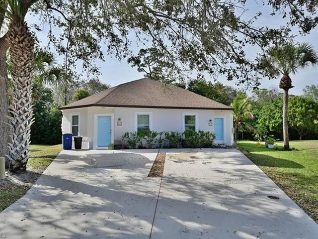 8510 Tamara Ct, Bonita Springs, FL 34135
