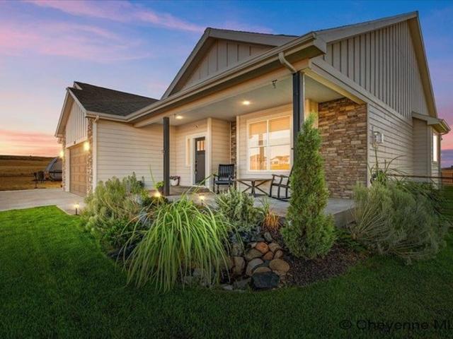 8511 Misty Mountain Rd, Cheyenne, WY 82009
