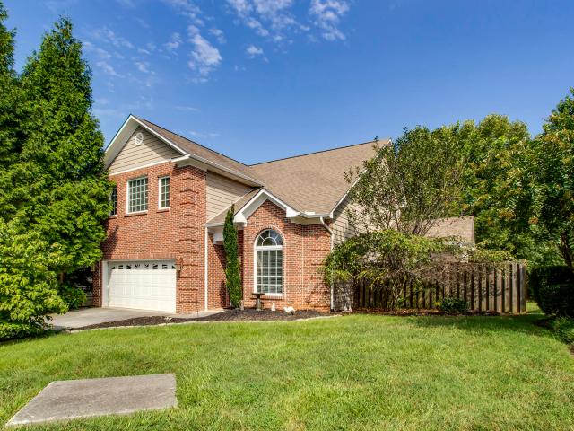 8511 King Arthur Lane