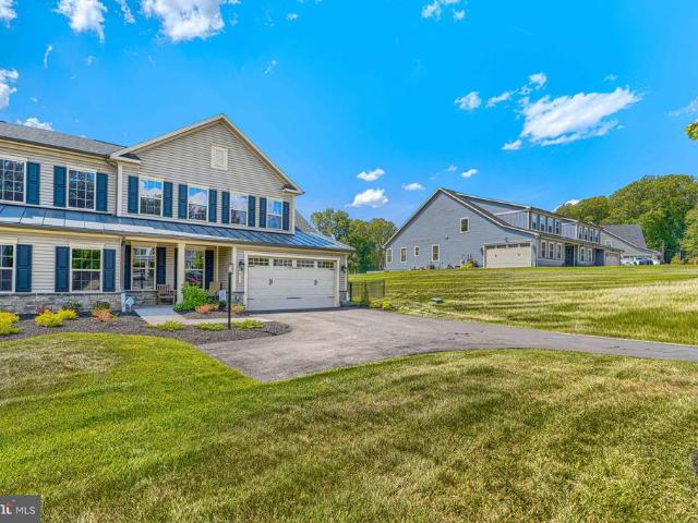 8511 Lallybroch Ln