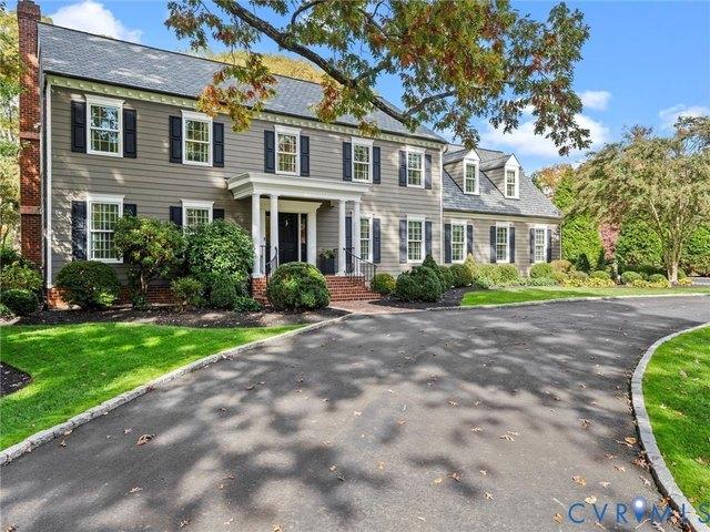 8512 Ben Nevis Dr, Midlothian, VA 23235