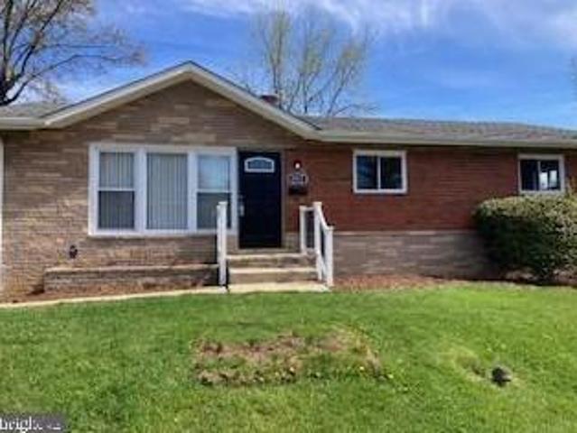8512 Greens Ln, Windsor Mill, MD 21244