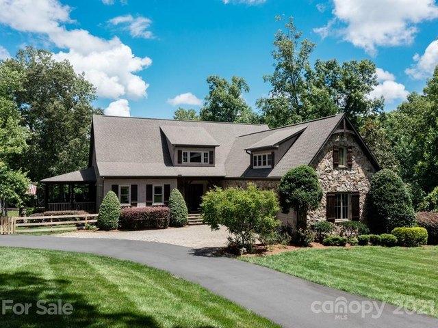 8512 Prince Valiant Dr, Marvin, NC 28173