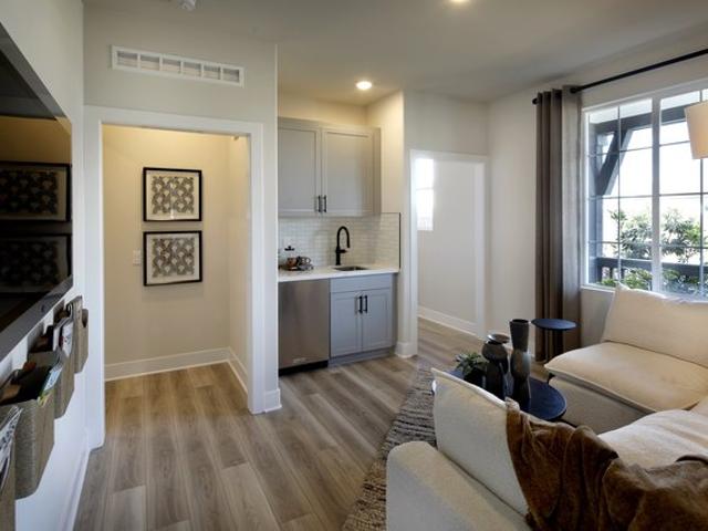8513 Tamarack St, Chino, CA 91708